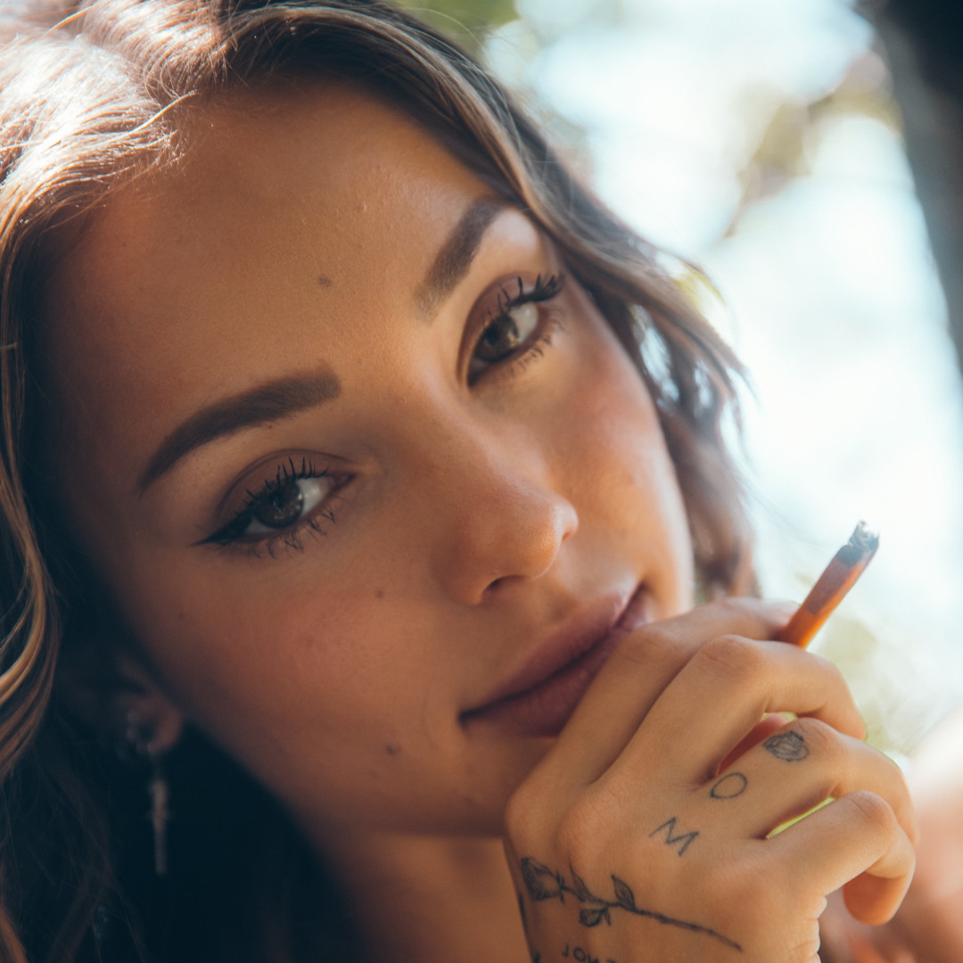 Smoke Roses – SMOKEROSES